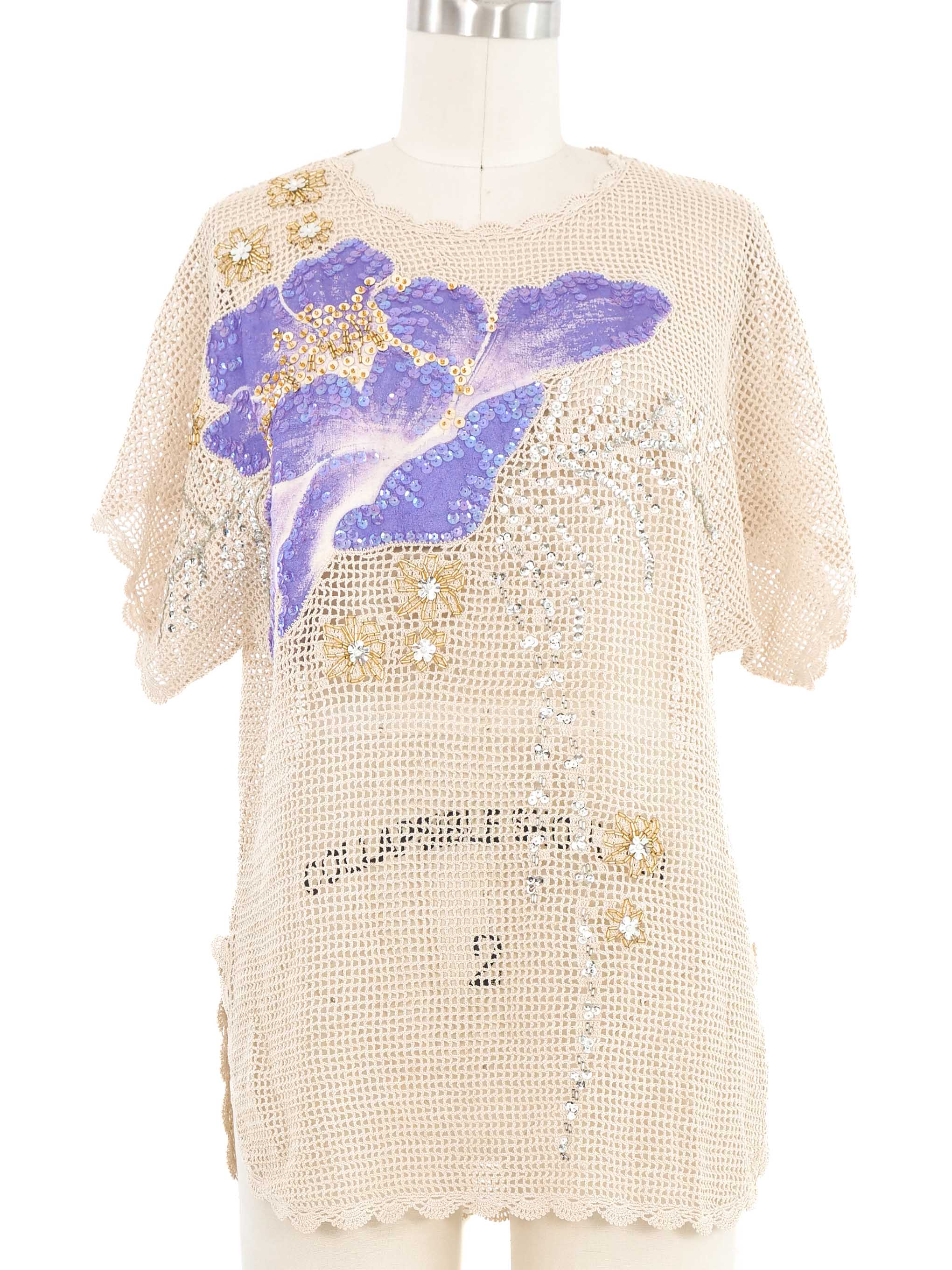 Embellished Floral Applique Crochet Top